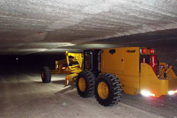 Brandt | Underground Motor Grader
